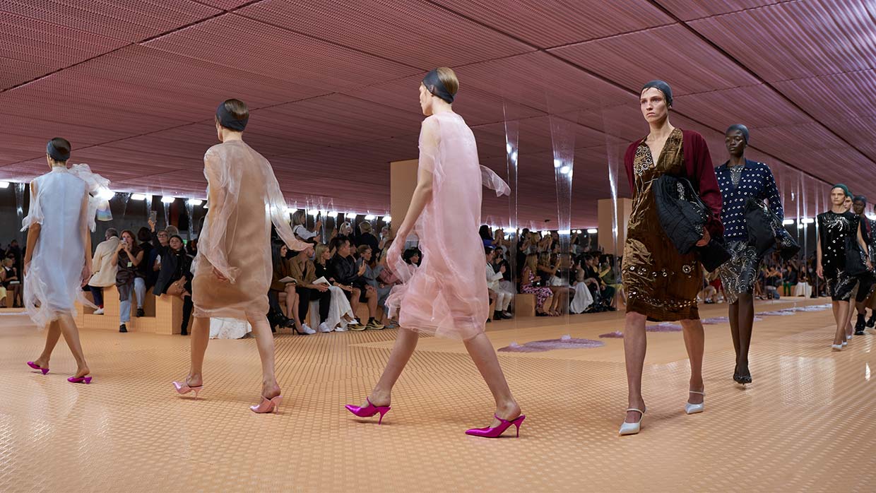 Doe mode inspiratie op van de nieuwe zomercollectie van Prada